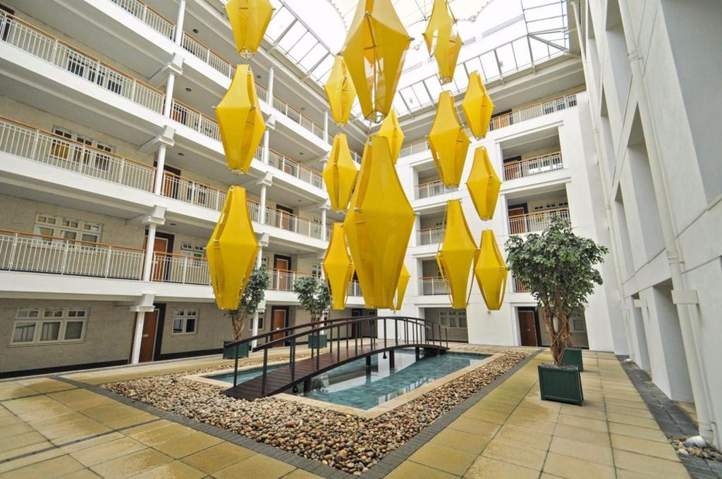 ONE BED FLAT WITH STUNNING VIEWS OF CAMDEN LOCK 1 Bed Property 1 842 one-bed-flat-with-stunning-views-of-camden-lock-1-bed-property-1-842