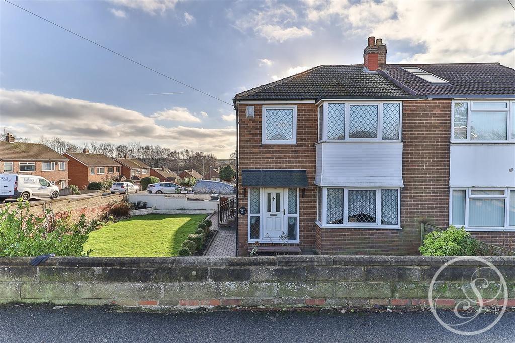 Haigh Road, Rothwell, Leeds 3 bed semi-detached house - £240,000