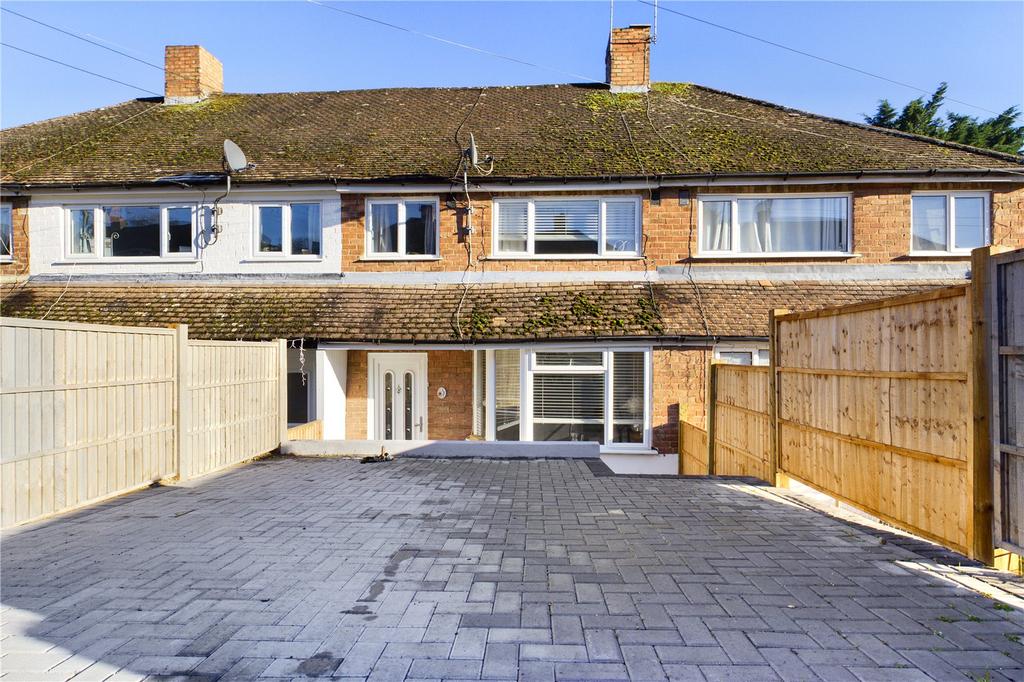 Thirlmere Avenue, Tilehurst, Reading... 3 bed terraced house - £325,000