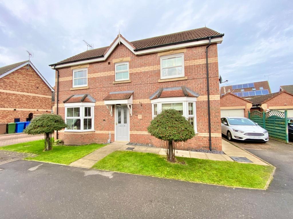 McIntosh Drive, Driffield 4 bed detached house - £300,000