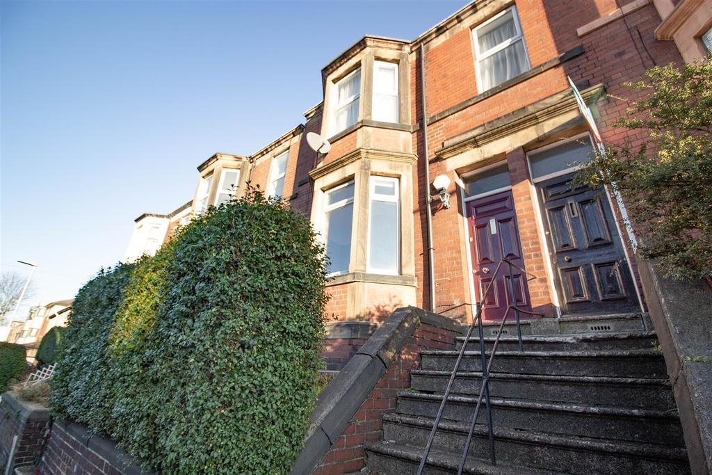 Rectory Road, Bensham, Gateshead 2 bed ground floor flat - £95,000