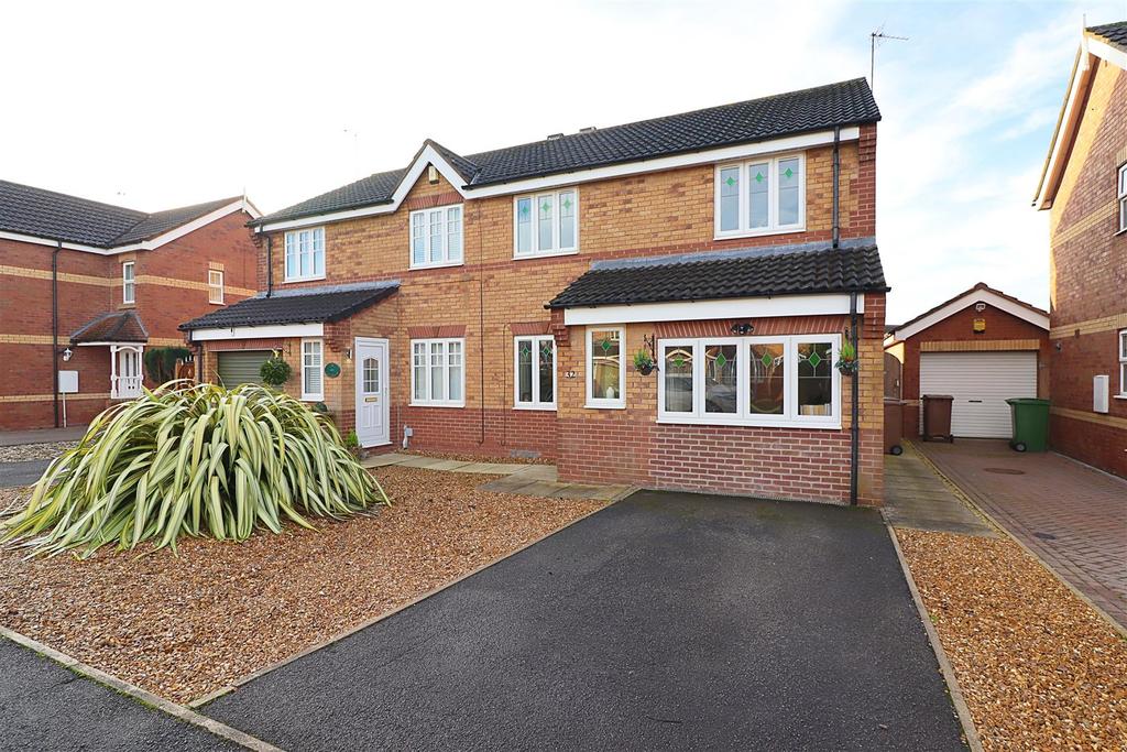 Lastingham Elloughton Brough 3 Bed Semi Detached House £235 000