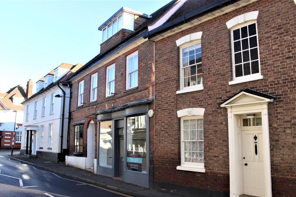 High Street, Ingatestone, Essex, CM4 Shop - £997 pcm (£230 pw)