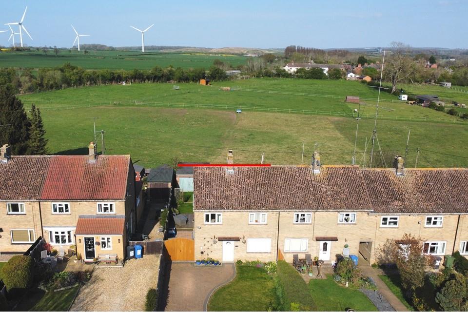 Desborough Road, Rushton, Kettering 3 bed end of terrace house - £350,000