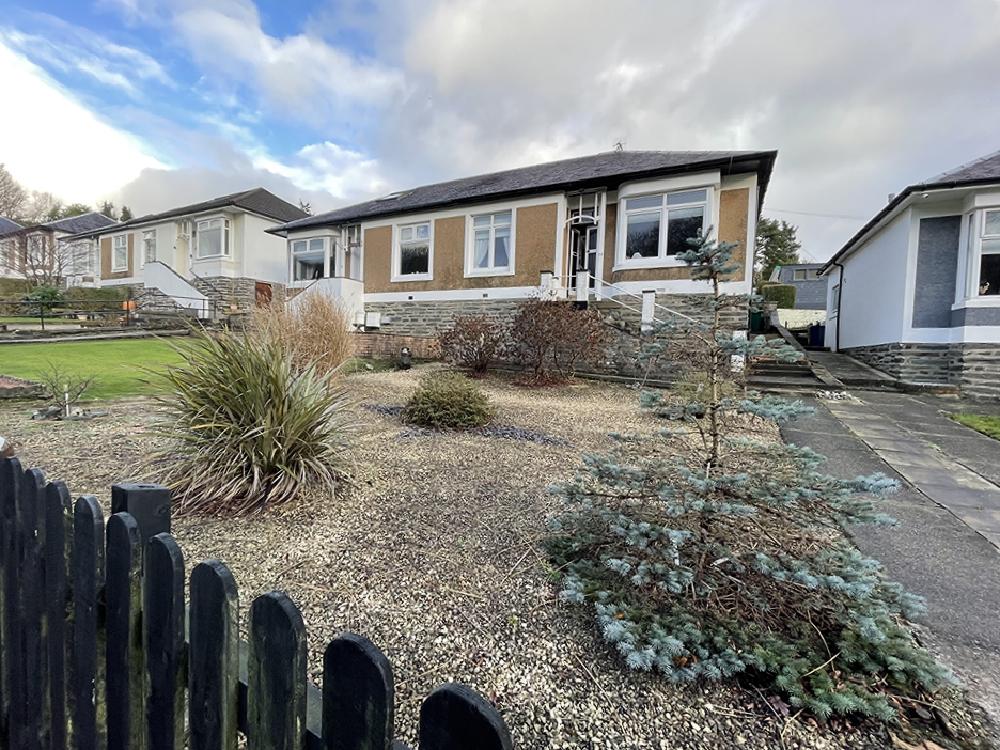 Sandbank Road, Dunoon, Argyll and... 2 bed semi-detached house - £135,000