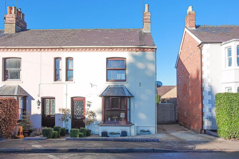 Astrop Road, Kings Sutton 3 bed cottage - £390,000