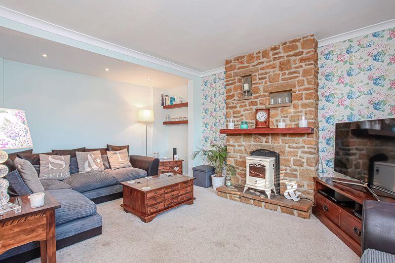 Astrop Road, Kings Sutton 3 bed cottage - £390,000