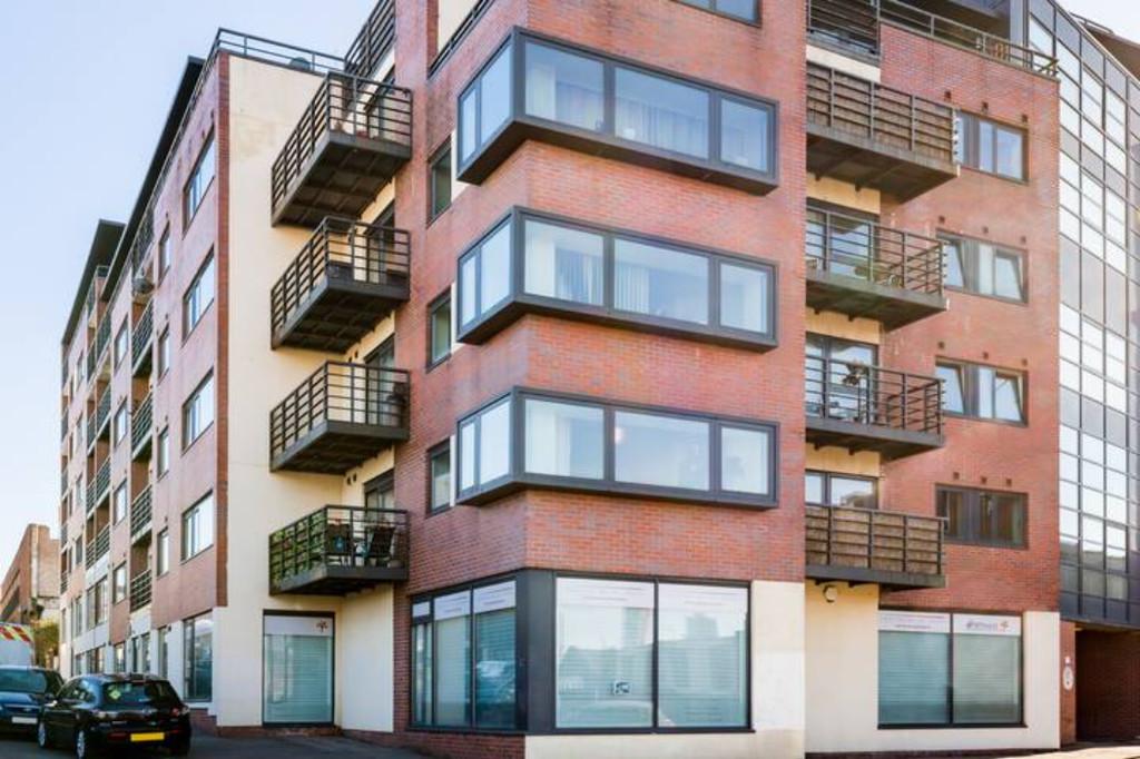 Abacus Building, 1 Warwick Street 2 bed apartment - £195,000