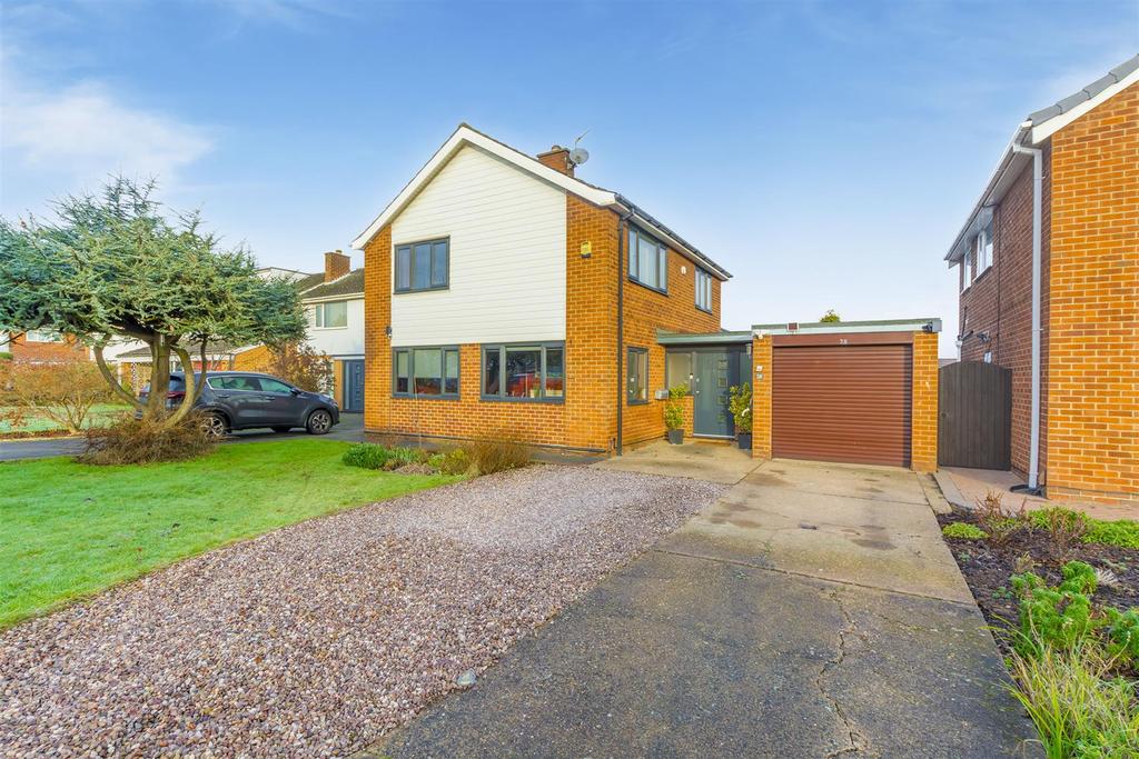Field Lane 4 bed detached house - £500,000