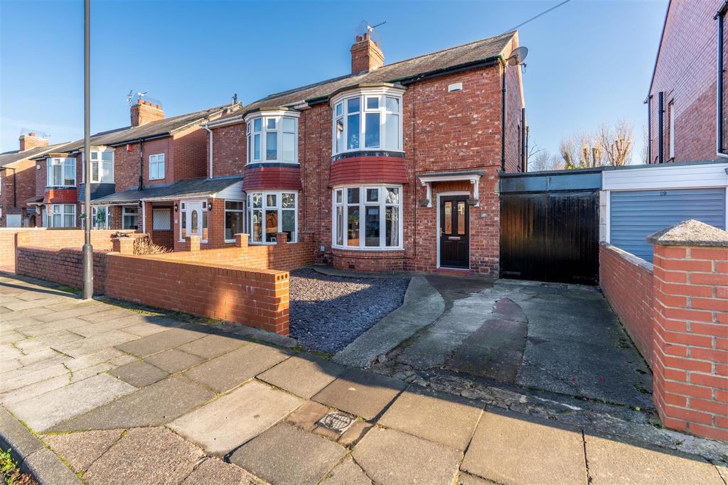 Otterburn Avenue, South Wellfield... 2 bed semi-detached house - £215,000
