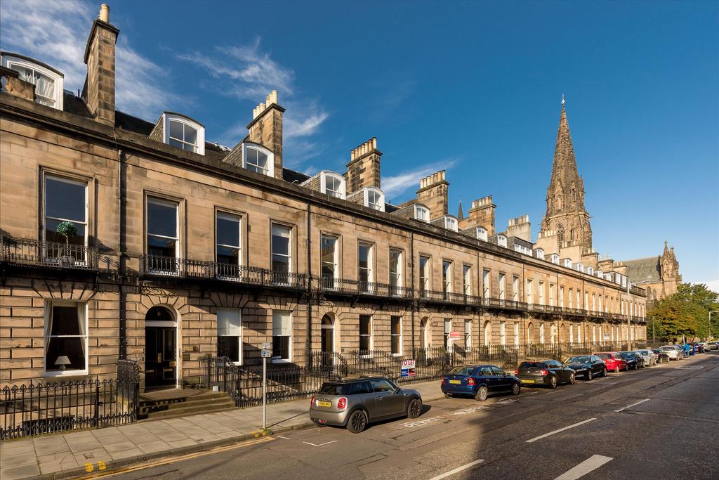 Manor Place, Edinburgh, EH3. 2 bed flat - £585,000