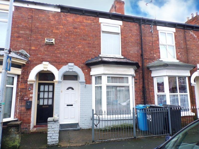 Clumber Street, Hull, HU5 3RJ 2 bed terraced house - £109,950