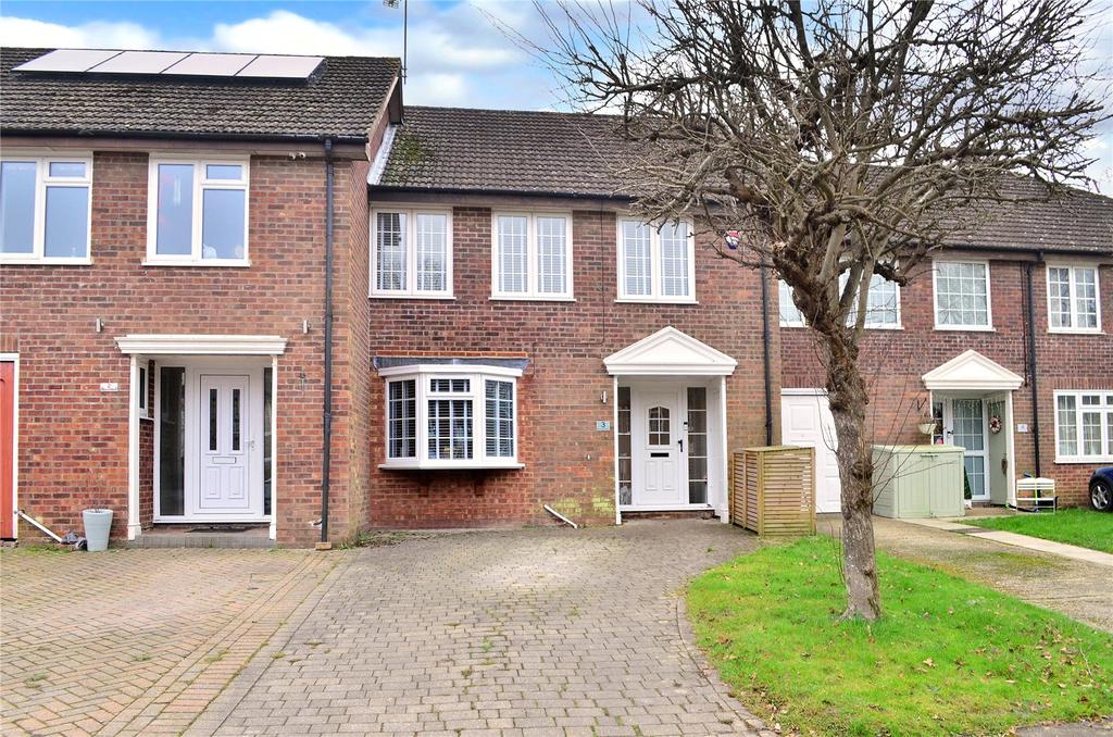 East Grinstead, West Sussex, RH19 3 bed house - £425,000