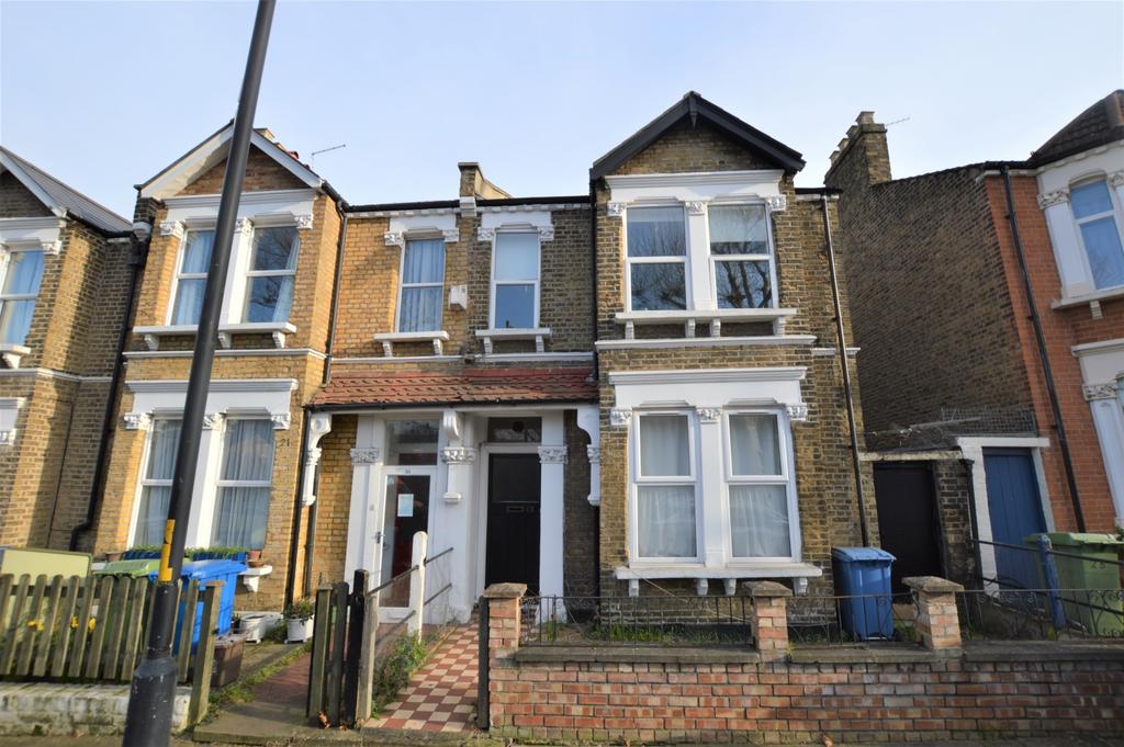 Athenlay Road Peckham SE15 3 bed house - £2,150 pcm (£496 pw)