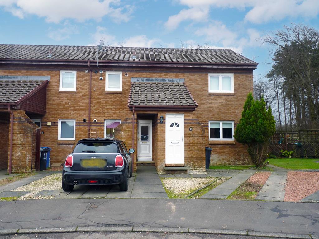 Ardochrig, East Kilbride G75 2 bed flat - £103,000