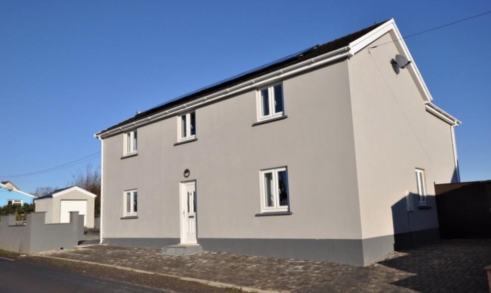 Clear View, Cross Inn, Laugharne... 3 bed detached house - £325,000
