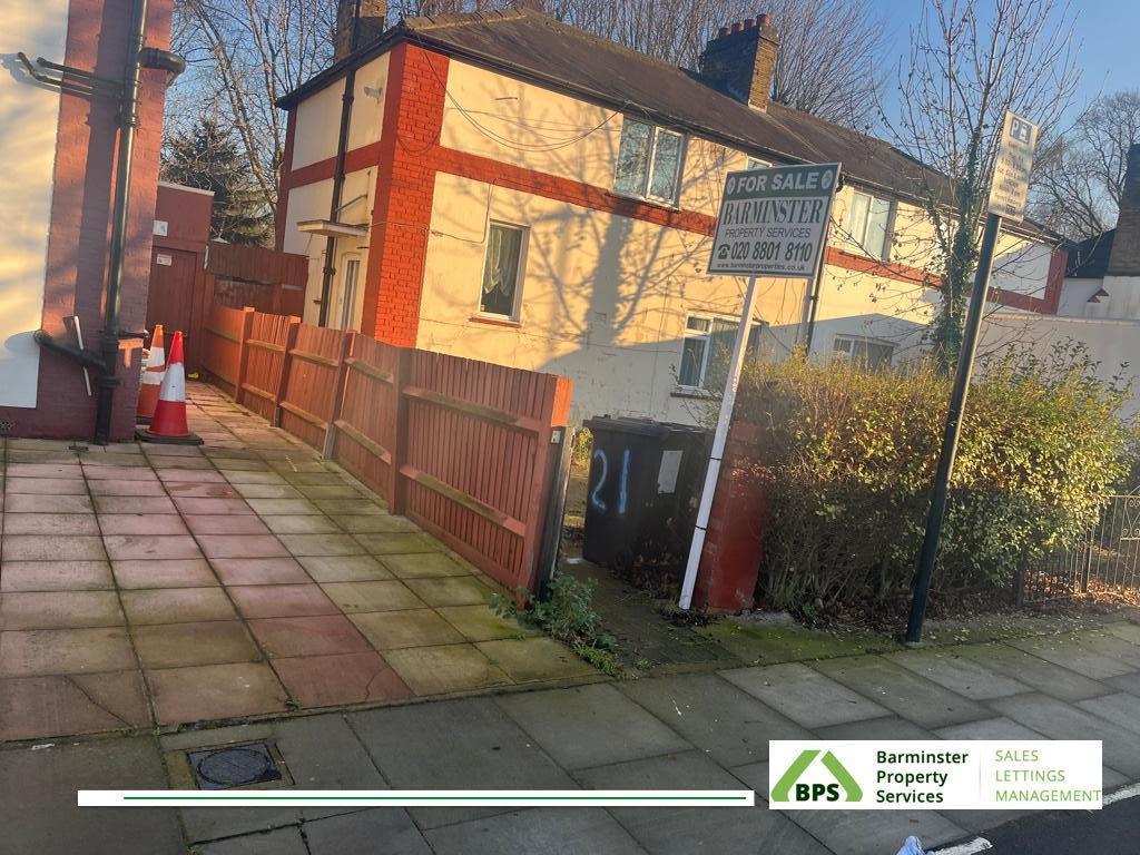 Fryatt Road, N17 7BH 3 bed terraced house - £489,000