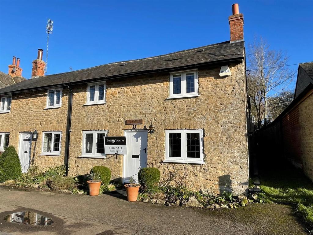 Common Street, Ravenstone, Olney 3 bed semi-detached house - £400,000