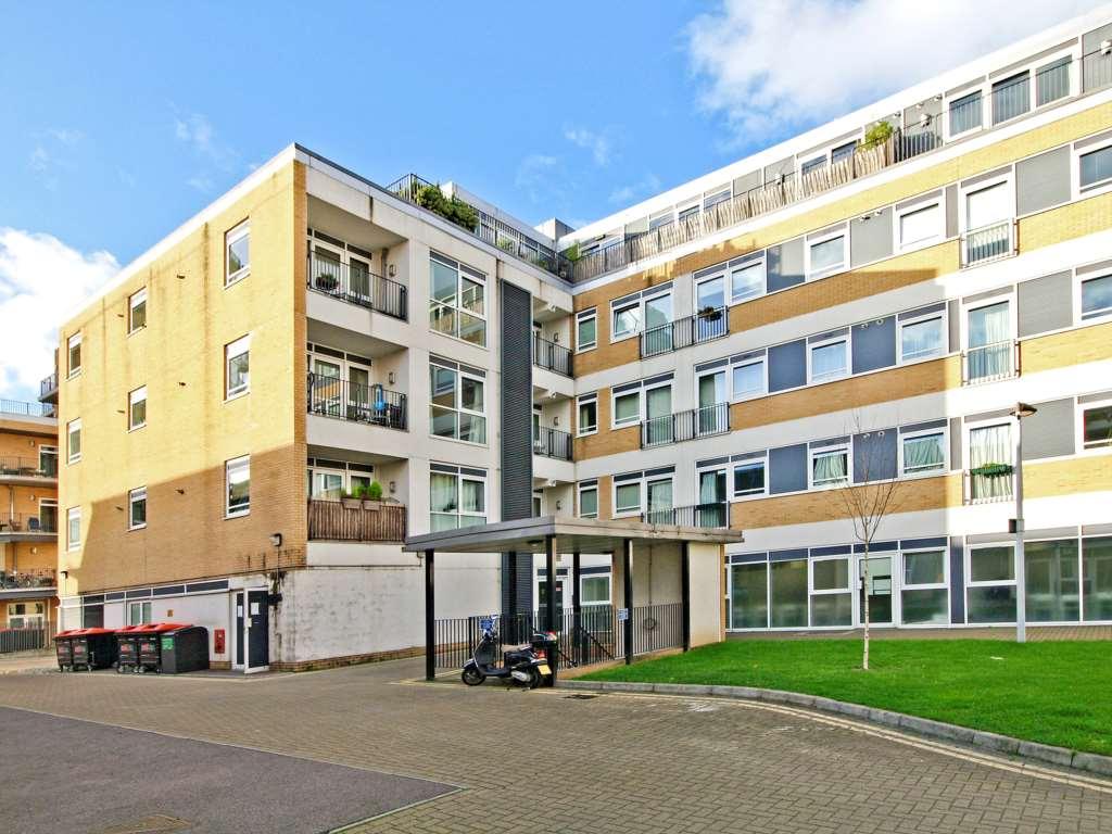Hacon Square, London Fields, E8 1 bed apartment - £400,000