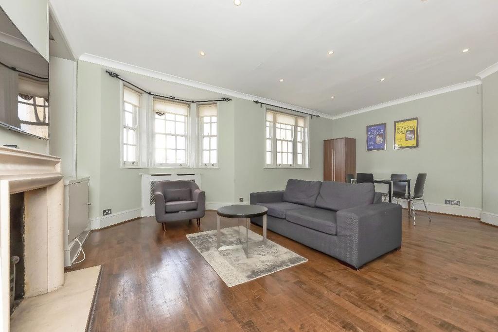 Kings Road, SW10 2 bed flat - £2,578 pcm (£595 pw)