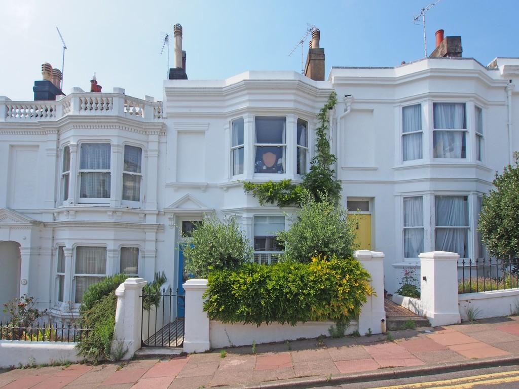 Victoria Street, Brighton 2 bed terraced house - £850,000