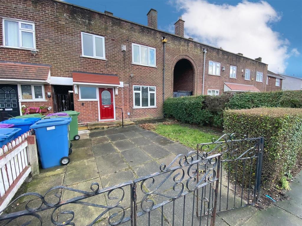 Mab Lane, West Derby, Liverpool 3 bed townhouse - £130,000