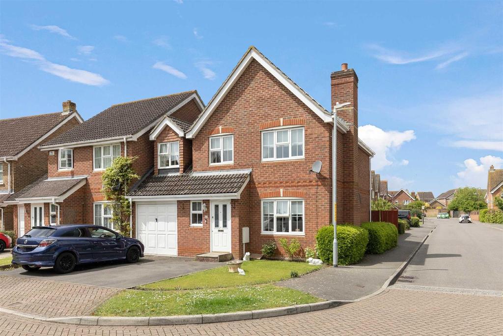 Christopher Bushell Way, Kennington TN24 4 bed house - £450,000