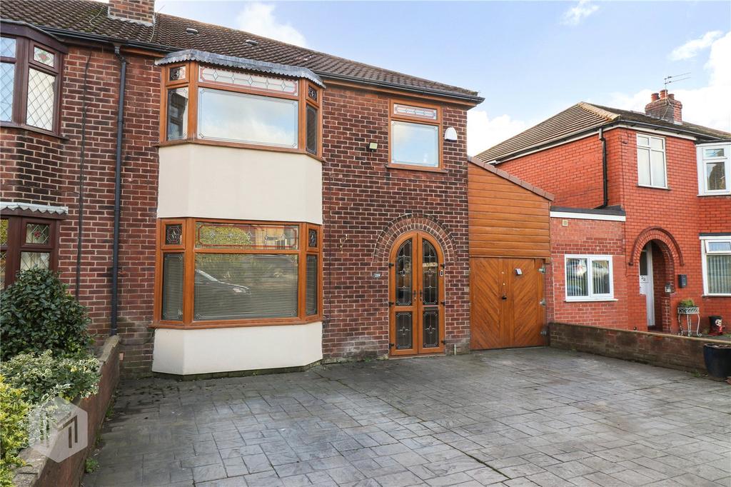 Chaddock Lane, Worsley, Manchester... 3 bed semi-detached house - £300,000