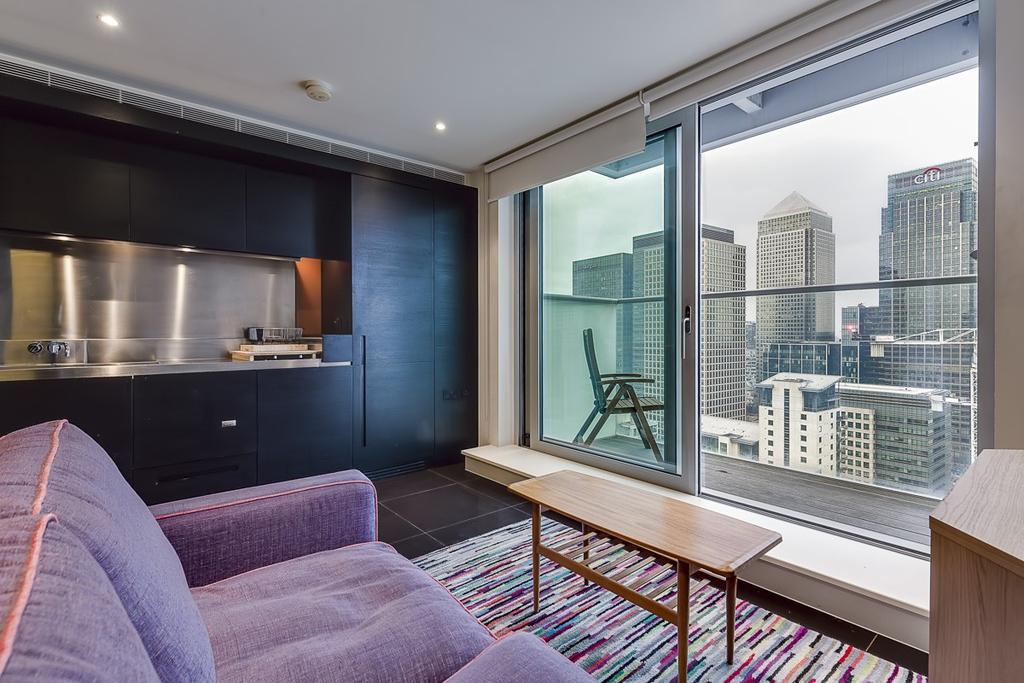 Pan Peninsula Square East, E14 Studio - £399,950