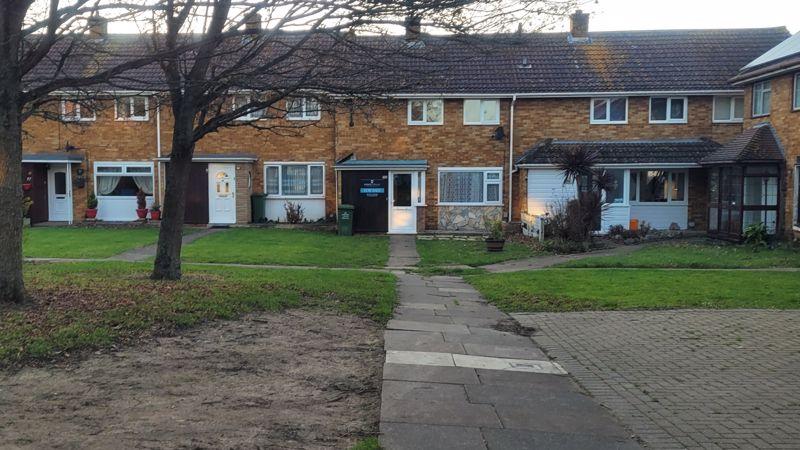 2 Bedroom mid -Terraced House, Little... 2 bed terraced house - £300,000