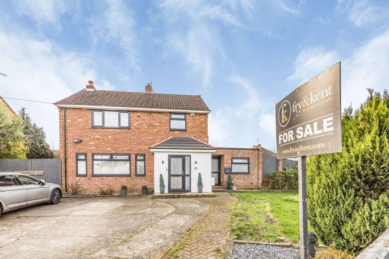 Hulbert Road, Havant 3 bed detached house - £479,950