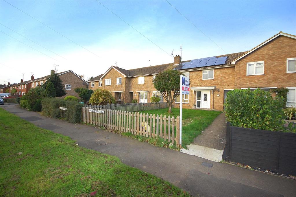 Wellcroft Close, Welwyn Garden City 4 bed terraced house - £425,000