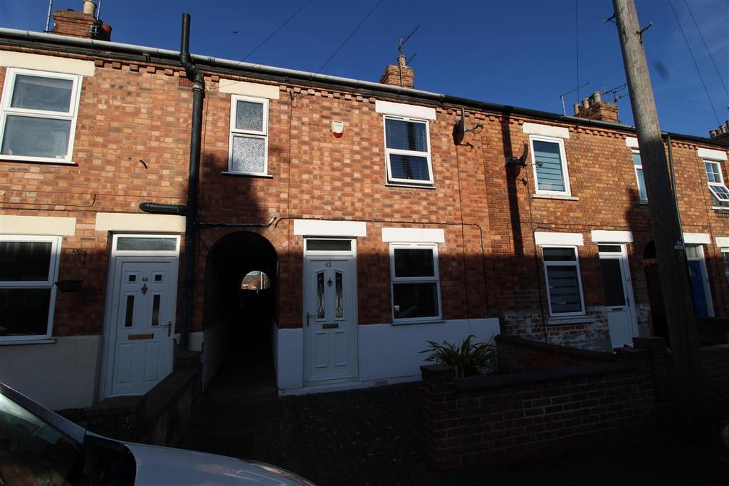 Grove Street, Balderton, Newark 3 bed terraced house - £160,000