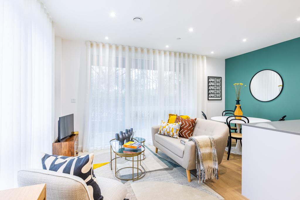 42 Caird Street, London, W10 2 bed apartment - £720,000