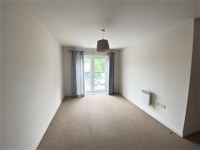 Lockfield, Runcorn WA7 2 bed apartment - £88,000