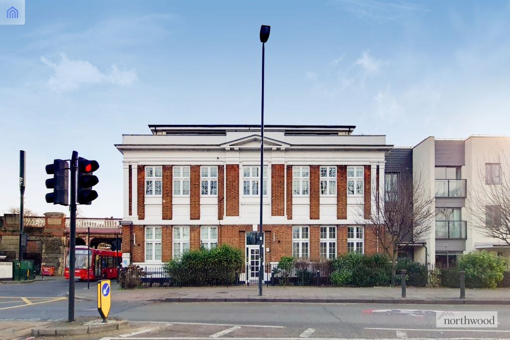 Norwood Road, Herne Hill, London, SE24 1 bed flat - £365,000