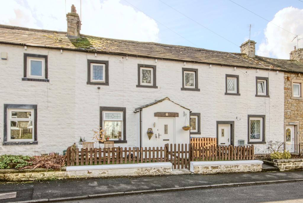 Water Street, Earby 2 bed cottage - £169,500