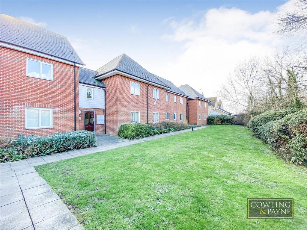 The Parks, Basildon 2 bed apartment - £220,000