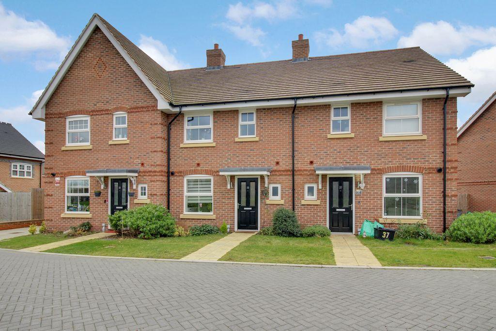 Hawthorn, Shinfield, Reading RG2 9FU 3 bed terraced house - £450,000