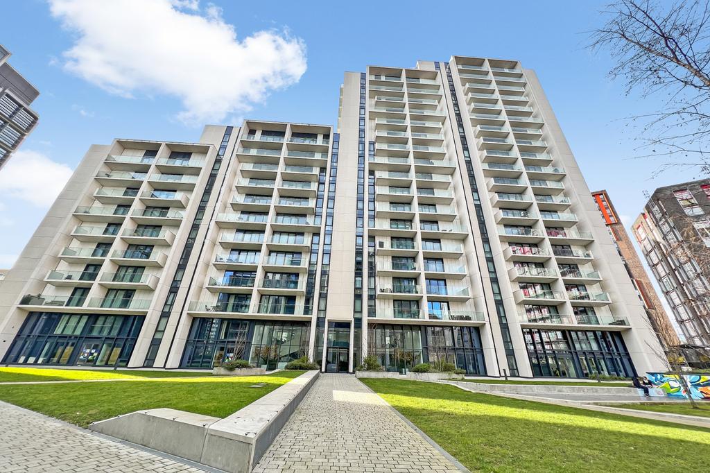 Pienna Apartments, 2 Elvin Gardens, Wembley, Middlesex HA9 2 bed flat ...