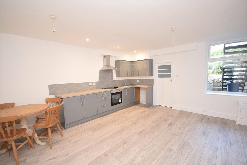 Duck Street, Clitheroe, BB7 1 bed apartment - £510 pcm (£118 pw)
