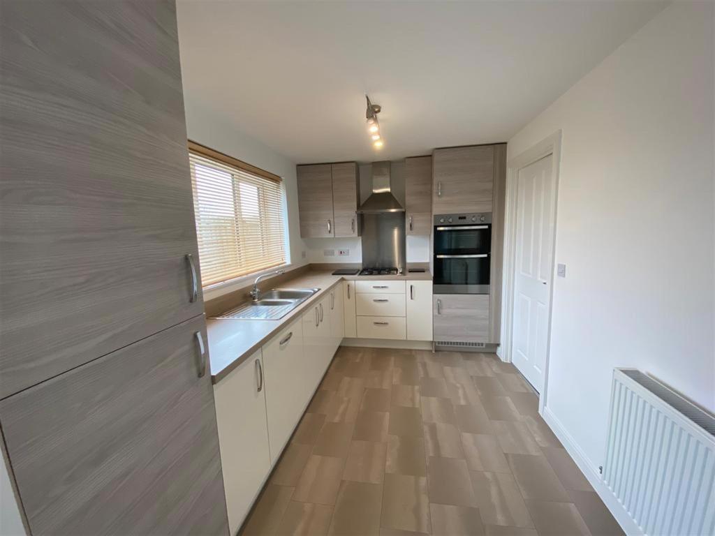 Marrow Drive, L7 0AB 3 bed semi-detached house - £995 pcm (£230 pw)