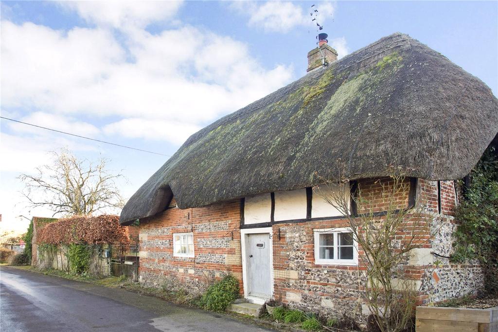 Nether Wallop, Stockbridge... 2 bed detached house - £495,000
