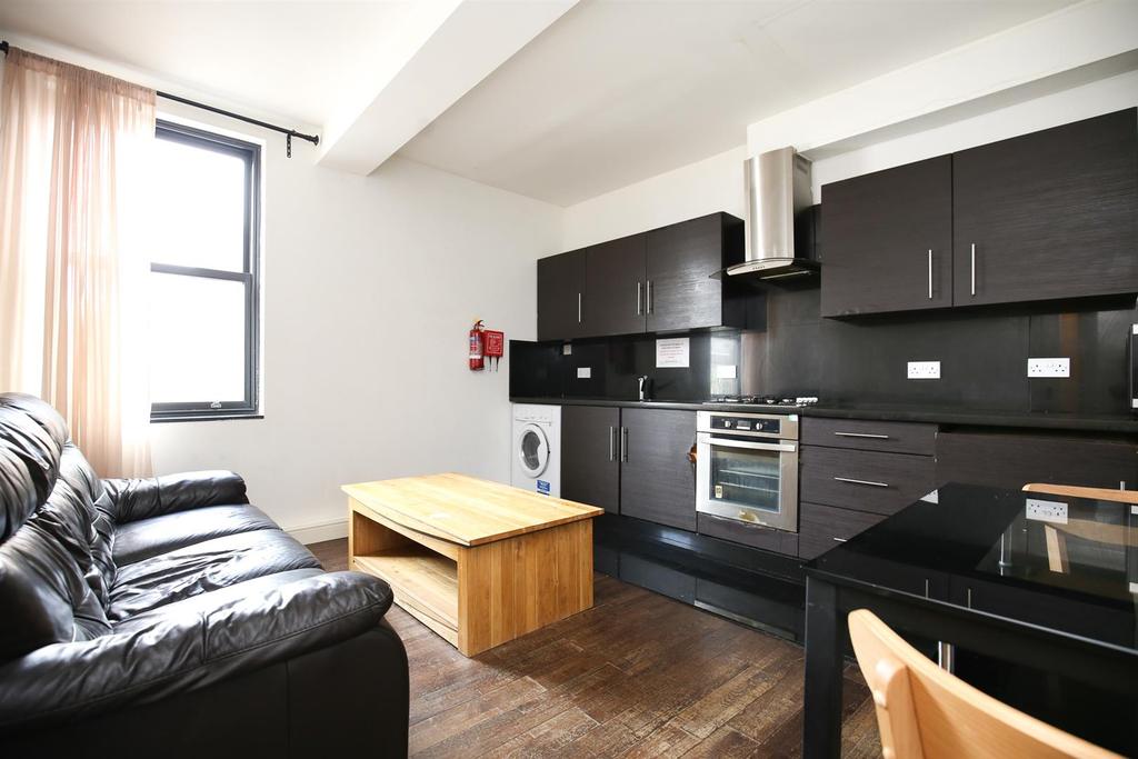 Leazes Arcade, 12/14 Leazes Park... 2 bed apartment - £823 pcm (£190 pw)