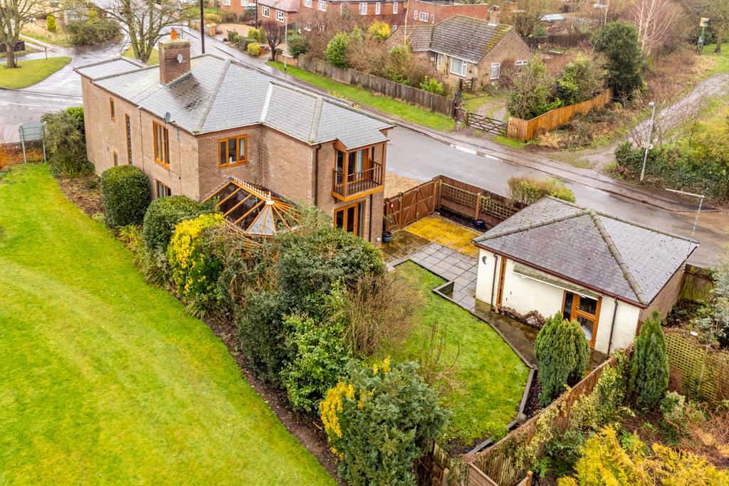 Church Gate, Whaplode 4 bed detached house - £439,000