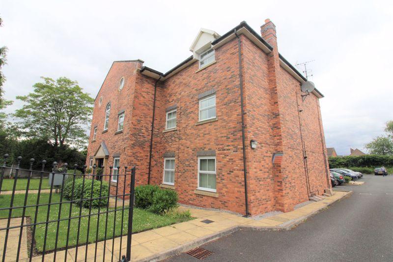 Eastham Rake, Eastham 2 bed apartment - £127,500
