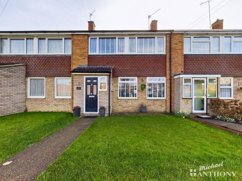 Stratton Green, Bedgrove 3 bed terraced house - £380,000