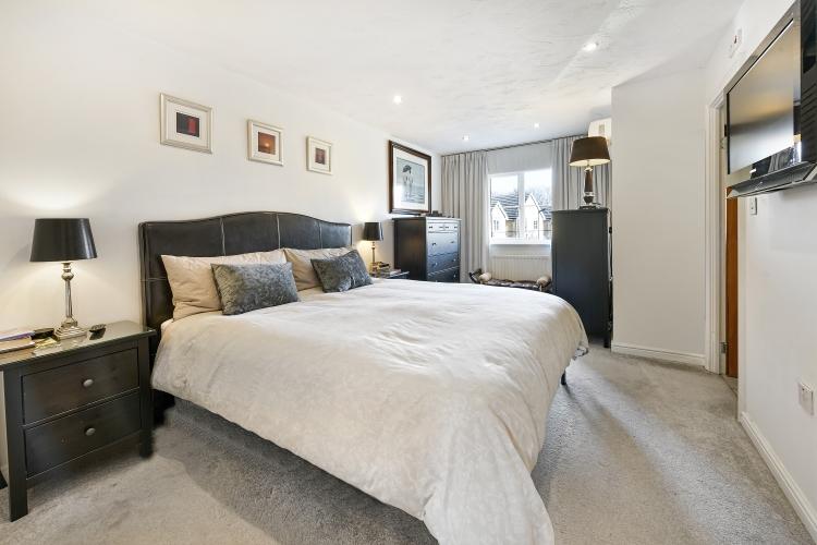 Joseph Hardcastle Close London SE14 3 bed house - £2,400 pcm (£554 pw)