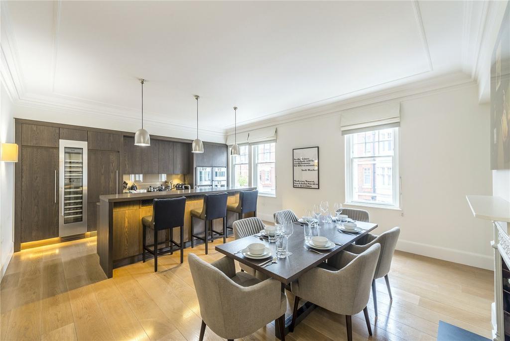 Duke Street, Mayfair W1K 3 bed flat - £22,967 pcm (£5,300 pw)