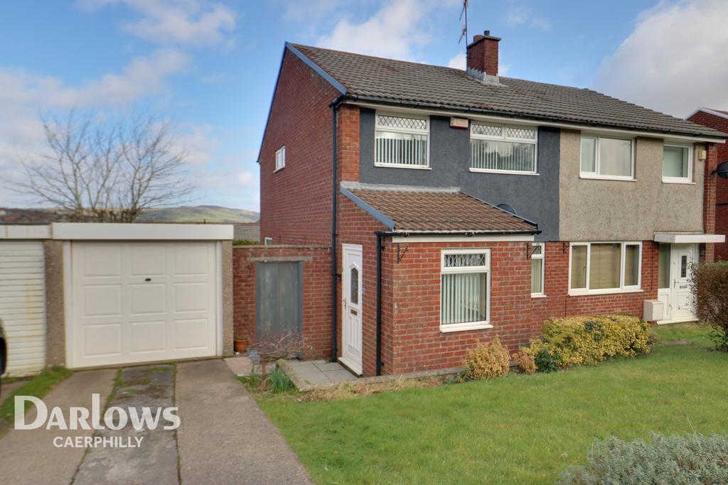 Caernarvon Court, Caerphilly 3 bed semi-detached house - £225,000